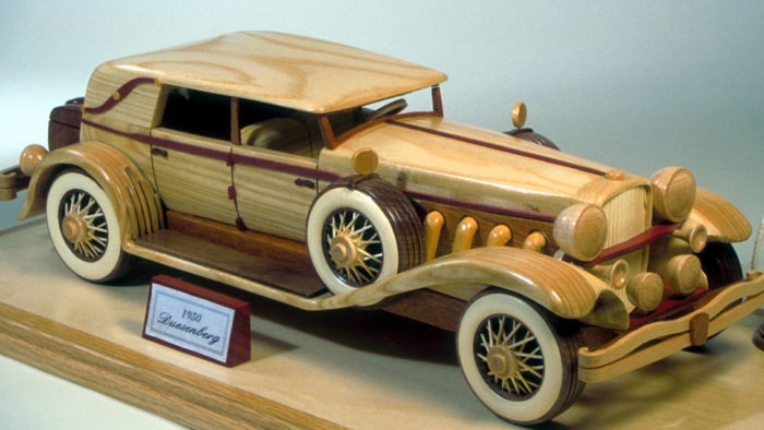 A woodworking plan for building the classic 1930 Duesenberg auto.
